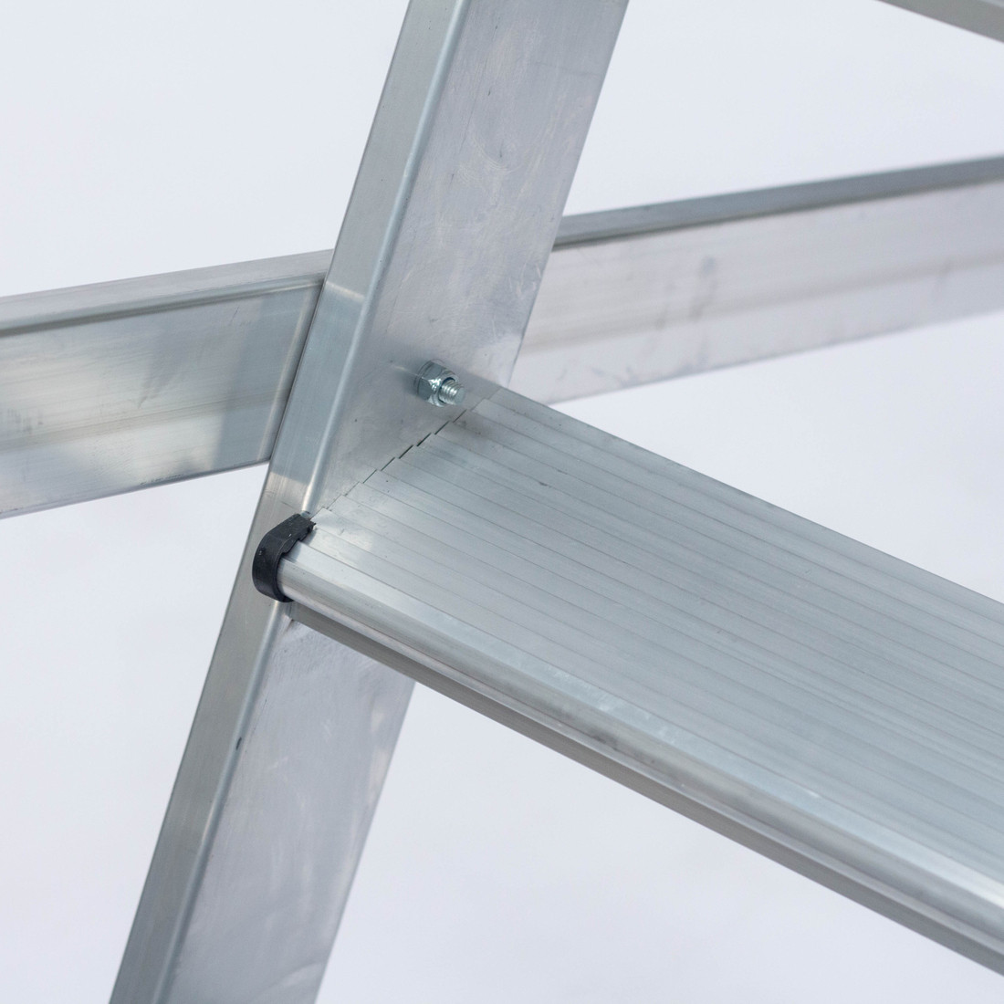 Plate-forme PROSTEP, profondeur de marche 120 mm - Plates-formes ...