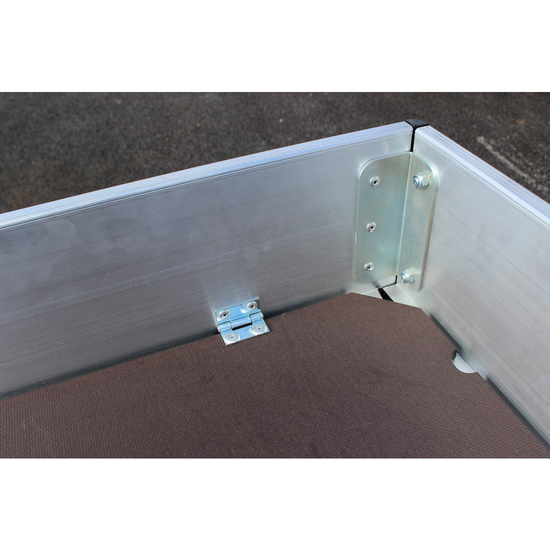 SEECURO UP échafaudage roulant alu - Echafaudages roulants aluminium ...